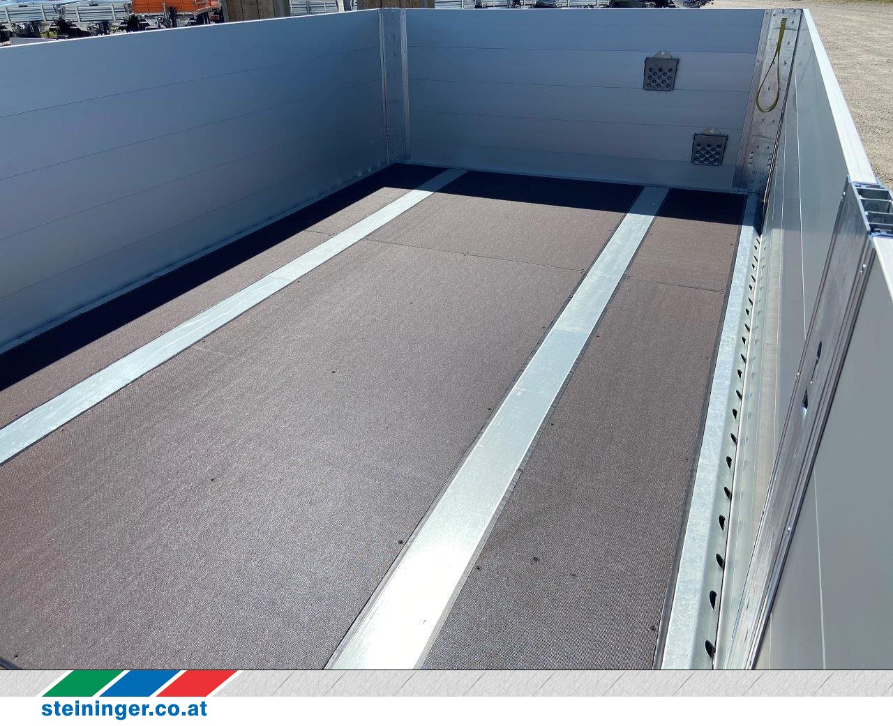 Baustoff LKW Anhänger HD 18 | Anhänger Steininger