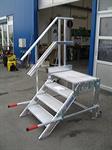 Treppenpodest fahrbar | Steininger Anhänger-Leitern-Gerüste